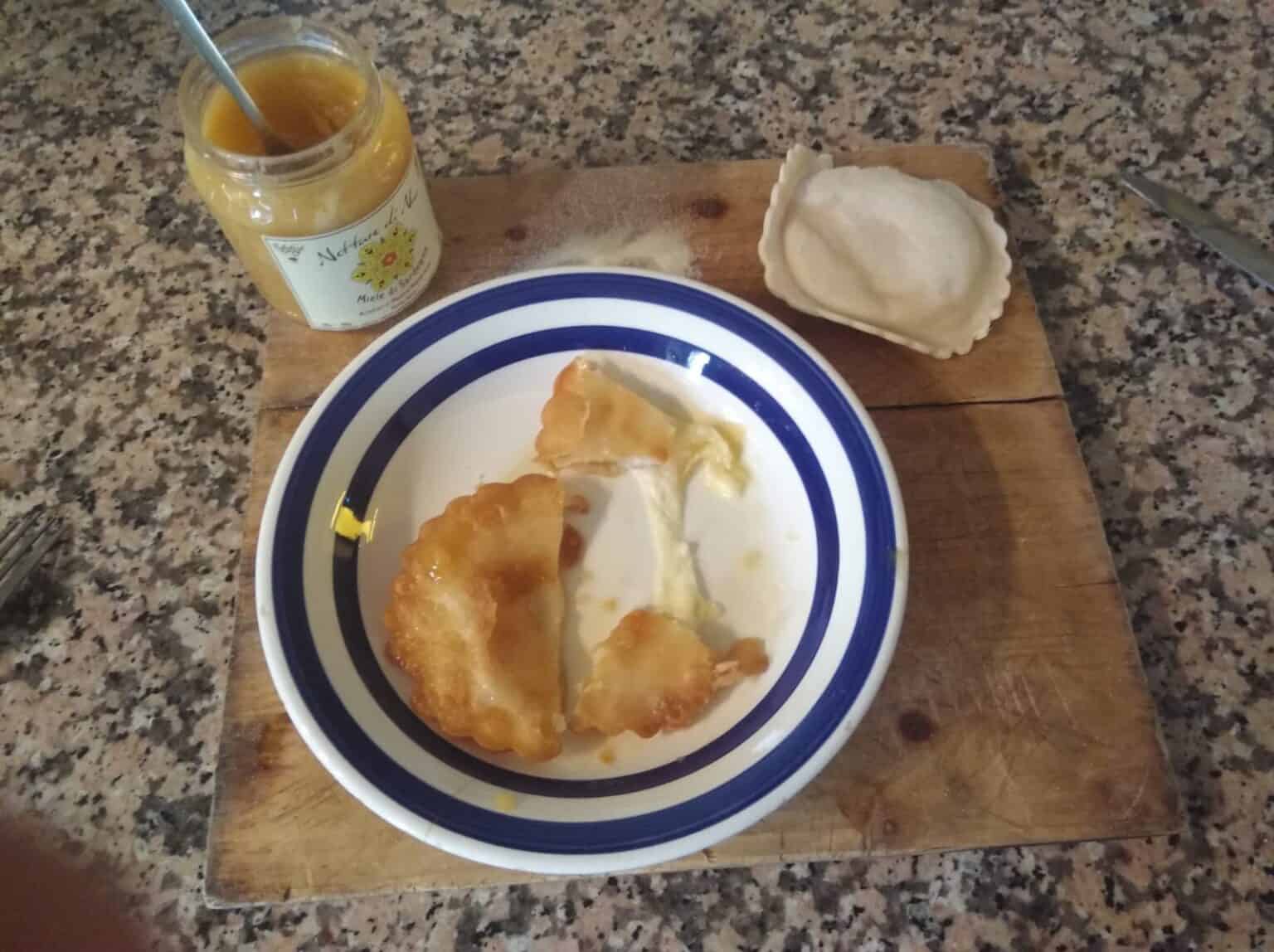 Seadas | The Traditional Sardinian Treat